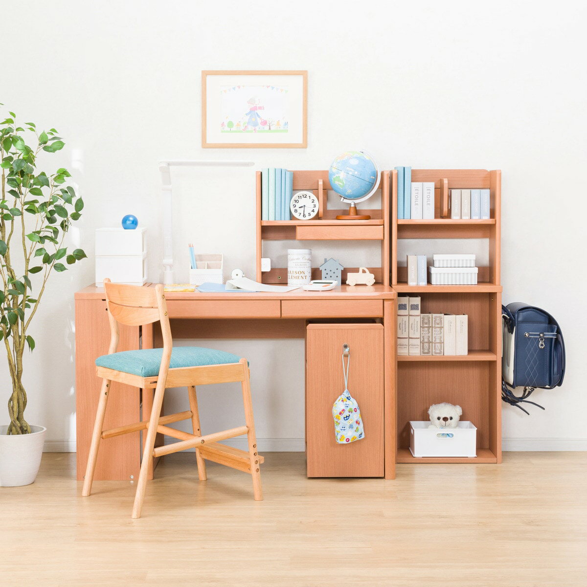 【西日本・広島・山口・九州専用商品】くみあわせデスク (メルシーSDT ホワイト色ライト+コンセントBOX付きLBR) ニトリ 【配送員設置】 【【デスク】5年【ライト+コンセントボックス】1 ...