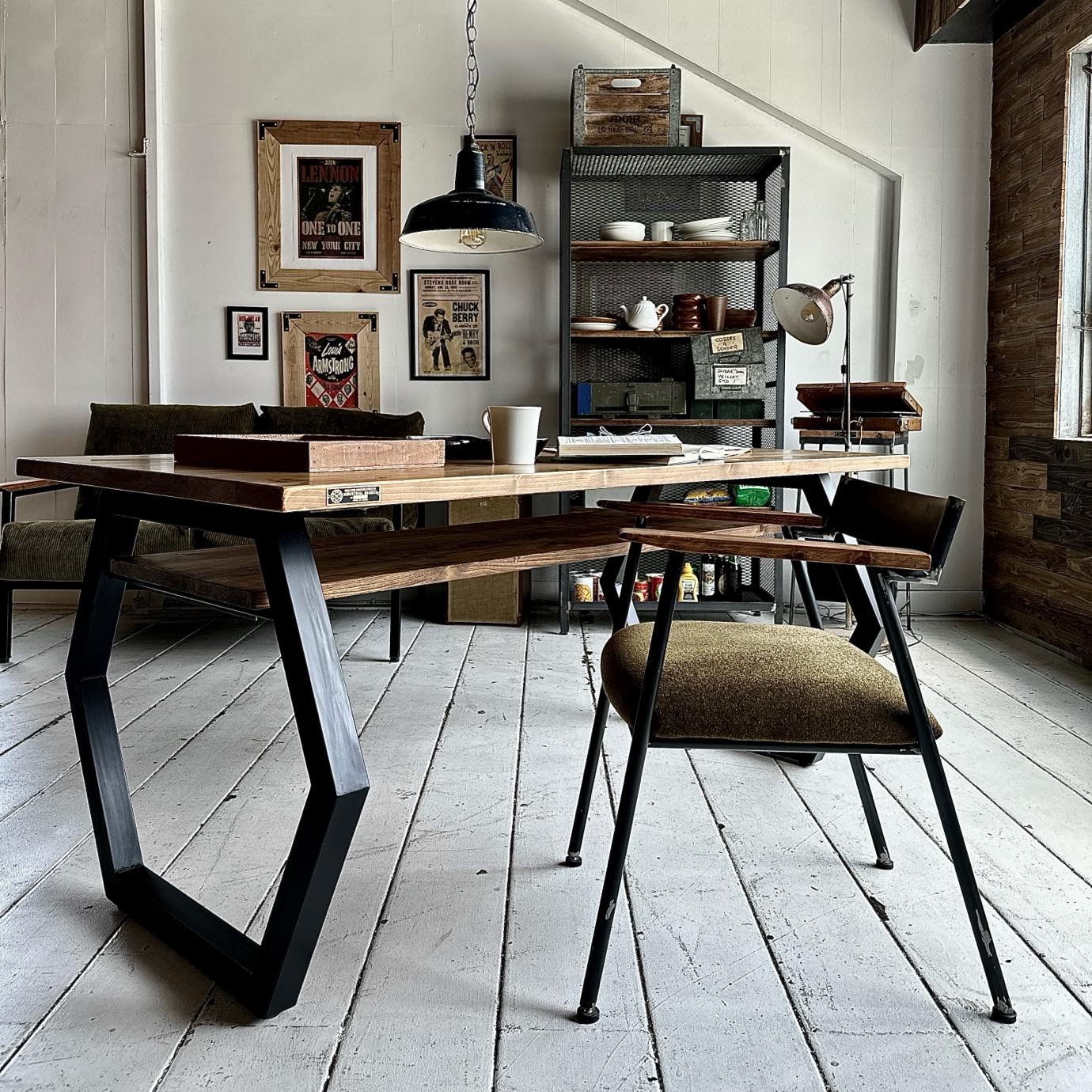 HEXAGONAL TB-048 | Sizeee