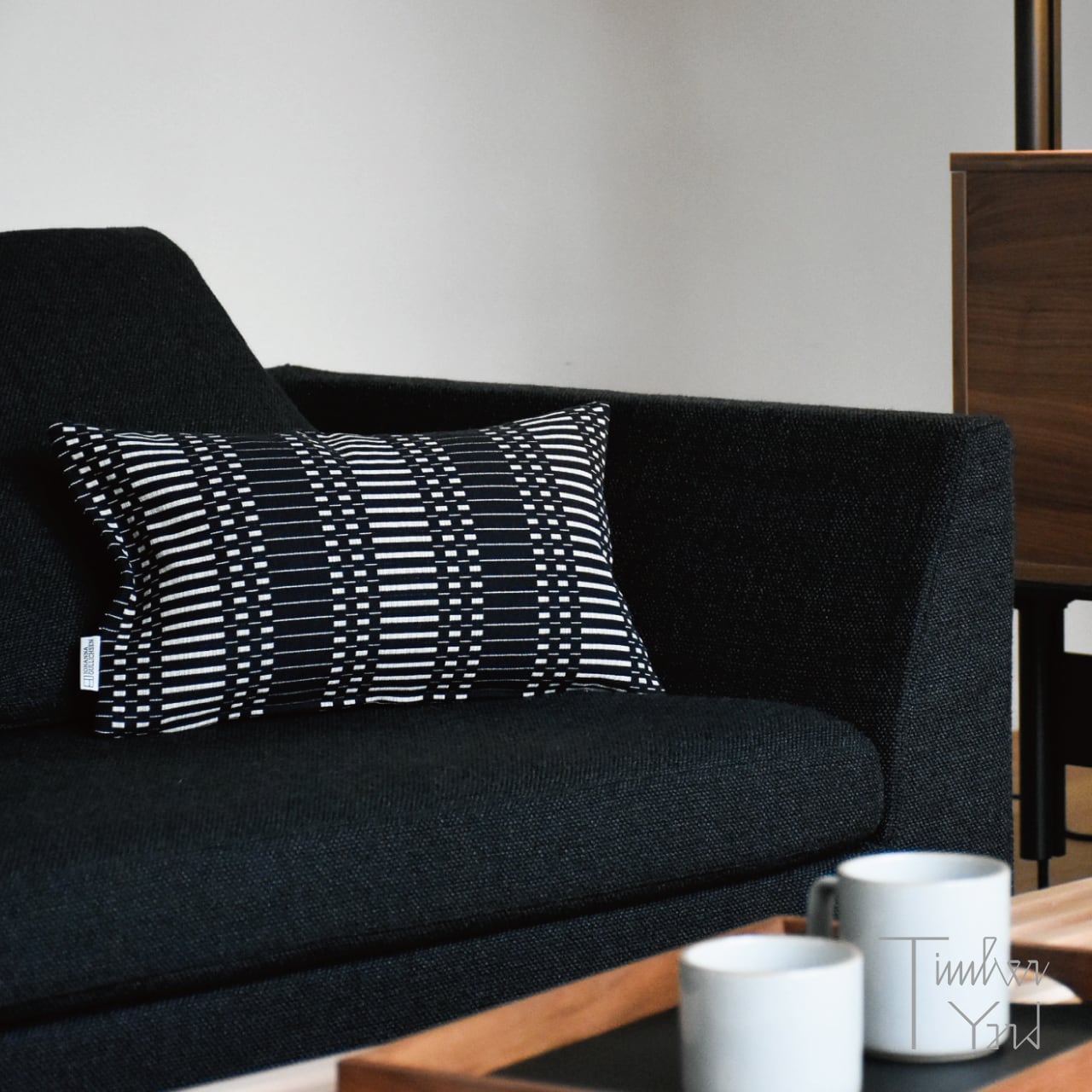 Zipped Cushion Cover Helios / Black / 30×50cm / ヘリオス / ブラック / ファスナー付き / クッション付き / コットン / Johanna ...