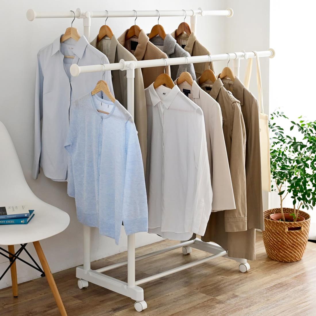 山善 ハンガーラック キャスター付き 縦/横伸縮 ダブル 幅86-140×奥行43×高さ89-152cm 組立品 オールホワイト MKS-WS(AWH) | Sizeee
